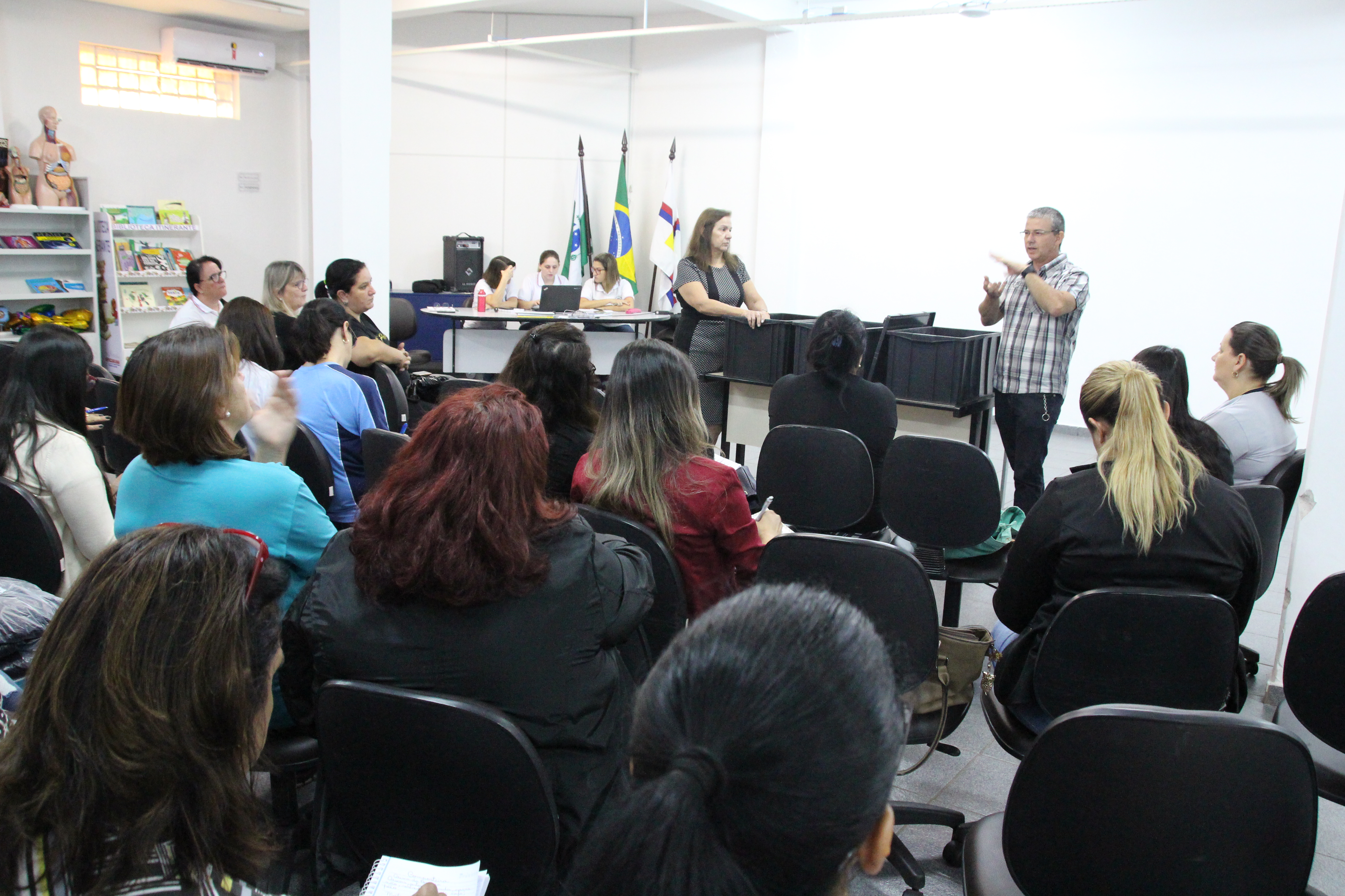 Alunos aprendem compostagem nas escolas de Apucarana – Autarquia ...